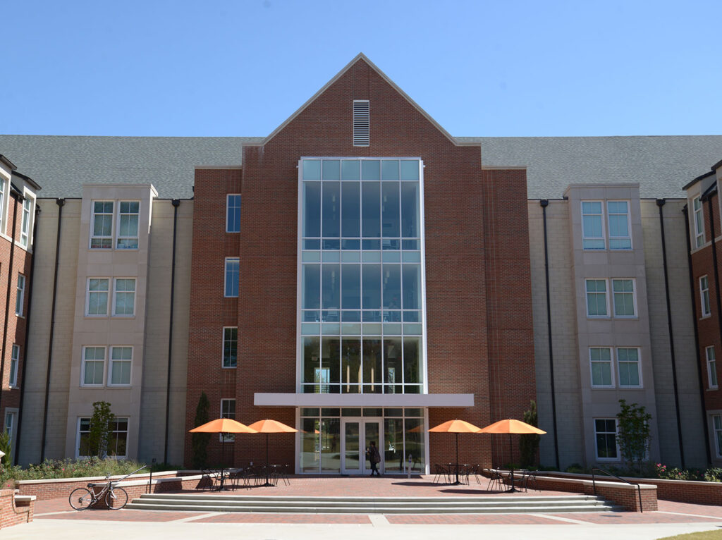 Housing Photos | Mercer University Admissions